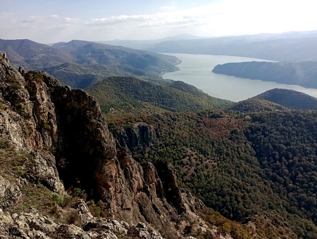 Vârful Trescovăț - Munții Almăjului - Clisura Dunării - Tourist ...